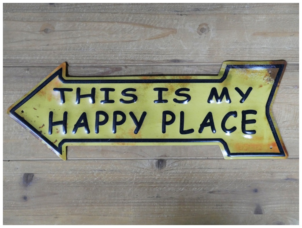 Skylt Metallskylt Pil - Happy Place